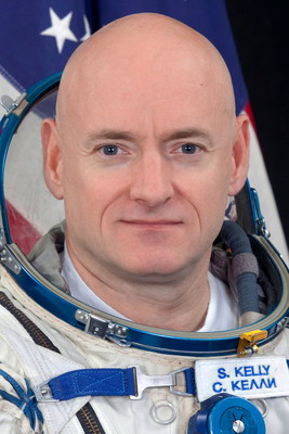 Kelly Scott Poster #2435175 - CelebPoster.com